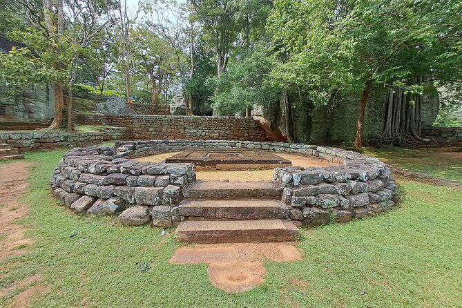 Explore Sigiriya Rock Fortress with a Guide - A Closer Look at the Itinerary