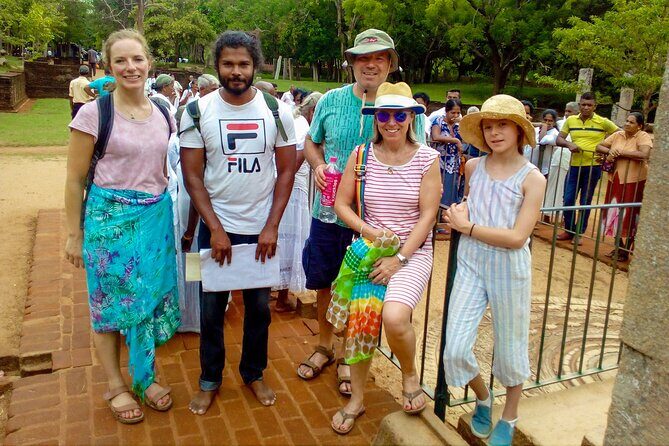 Explore the History Of Anuradhapura in a Private Guided Tour - The Experience: What You Can Expect