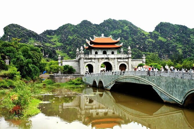 Explore Tour in in Tuyet Tinh Coc Tam Coc Mua Cave - In-Depth Look at Each Stop