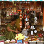 Exploring Chennai Bustling Markets: Guided Tour by Foot - The Highlights and Not-So-Highlights