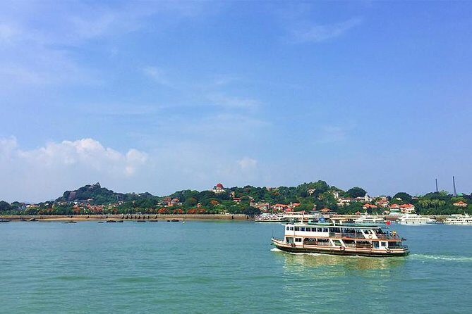 Flexible Private Xiamen Layover Tour with Meal - The Sum Up
