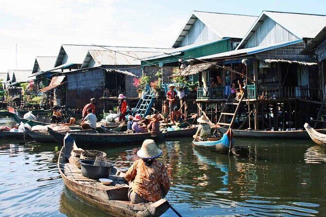 Floating village Kampong phluk + Tonle Sap Lake sunset - Key Points