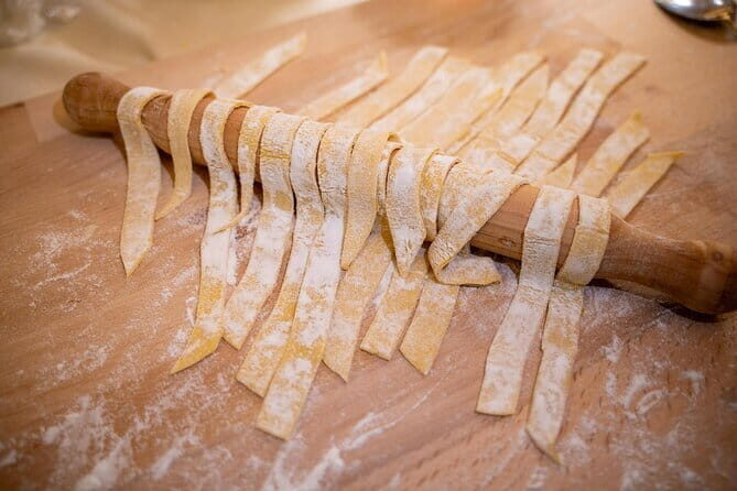 Florence: Ravioli & Pasta Class with Tiramisu and Unlimited Wine - The Value and Practicalities