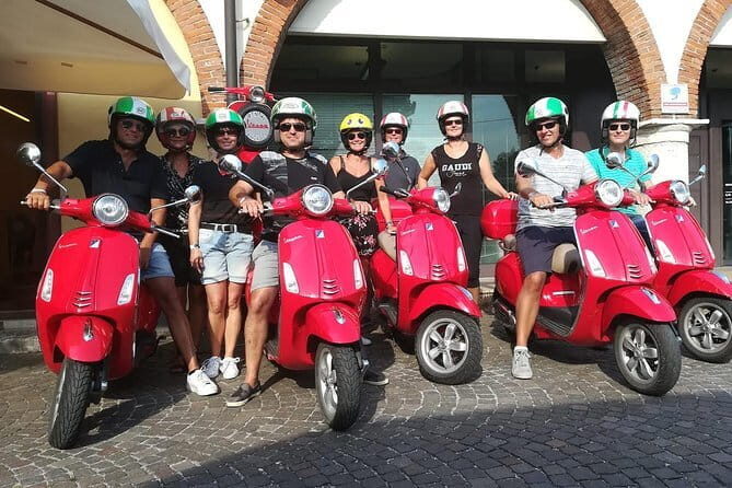 Florence Vespa Rental - Authenticity and Local Flavor
