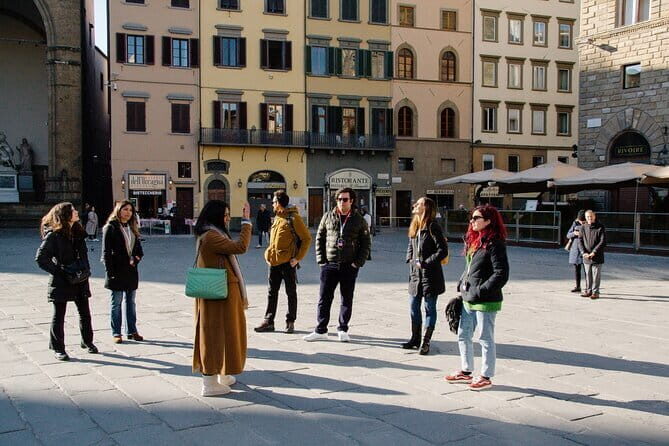 Florence Walk Tour + Wine Windows Option | Discover, Sip, Enjoy! - The Optional Wine Windows Experience: A Tasty Bonus