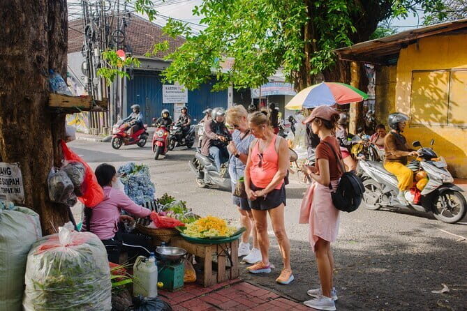 Flowers, Feasts, and Fabrics: Self Guided Denpasar Markets Tour - An In-Depth Look at the Tour