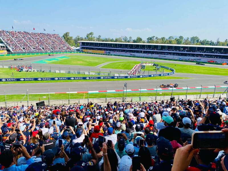 Formula 1 experience at the Mexico City Grand Prix - The Race Day Itinerary: What You’ll See