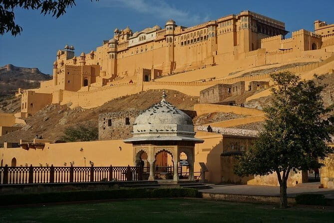 Forts and Palaces Tour of Jaipur (guided full day tour in AC car) - Authentic Experiences and Authentic Stories