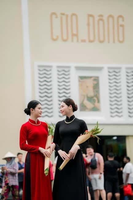 Free E-Sim Ao Dai Experience in Ho Chi Minh City - Visits to Iconic Landmarks