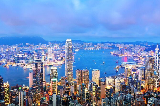 Free & Easy : Private Luxury Limo with driver from Hong Kong - A Closer Look at the Experience