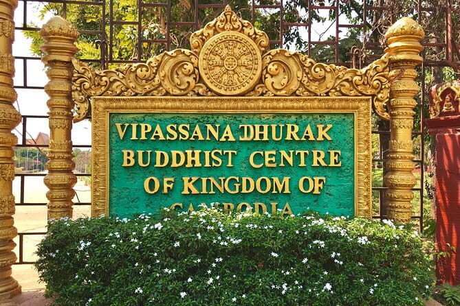 ( Free eSim) Oudong Mountain Full Day Tour- Phnom Penh - Transportation and Group Size