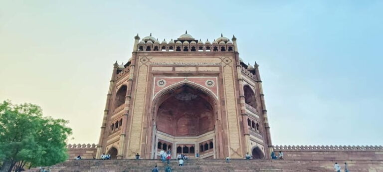 From Agra : Fatehpur Sikri Sightseeing by Private Car - What Makes the Tour Special?