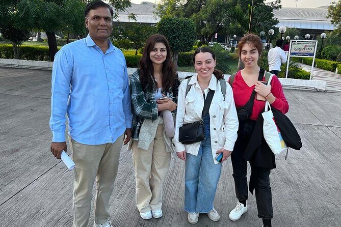 From Aurangabad: Budget-Friendly Taxi Service to Ajanta & Ellora. - Frequently Asked Questions