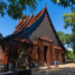 From Chiang Mai > Chiang Rai White & Blue Temple+Black House - The Practicalities and Value