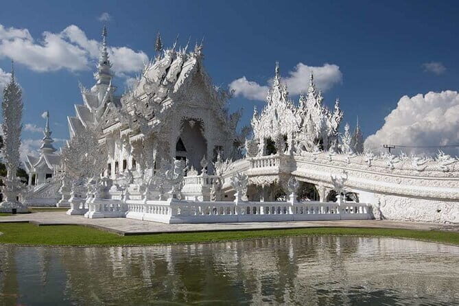 From Chiang Rai: 3 Temples, Golden Triangle Tour, Tea Plantation - The Practicalities and Value