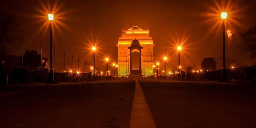 From Delhi: Night View Tour with India Gate and Red Fort - Analyzing the Value