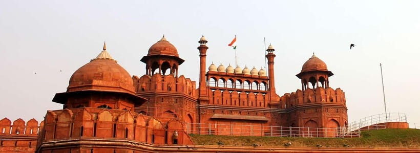 From Delhi: Old & New Delhi Private sightseeing tour - Transitioning to Modern Delhi: The New Face of Power and Grandeur