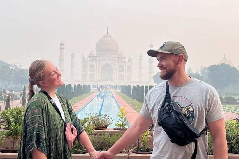 From Delhi: Private Taj Mahal & Agra Tour with 5* Lunch - A Deep Dive into the Experience