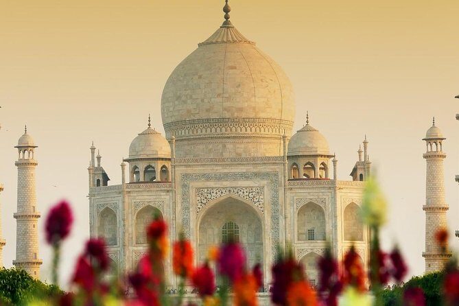 From Delhi: Sunrise visit to Taj Mahal along with Fatehpur Sikri - Cost & Value
