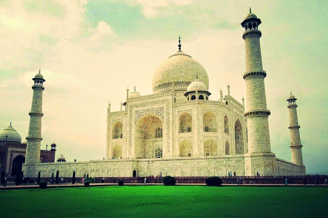 From Delhi: Taj Mahal Tour with Elephant Conservation Centre - The Itinerary in Detail: What to Expect