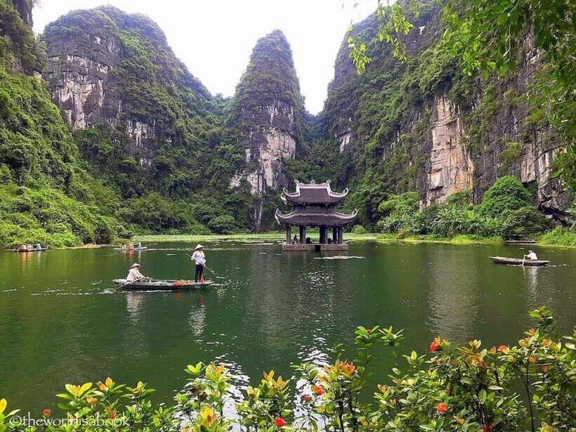 From Hanoi: Bai Dinh, Trang An, and Mua Cave Day Trip - A Culinary Break at Ninh Binh Excursion Restaurant