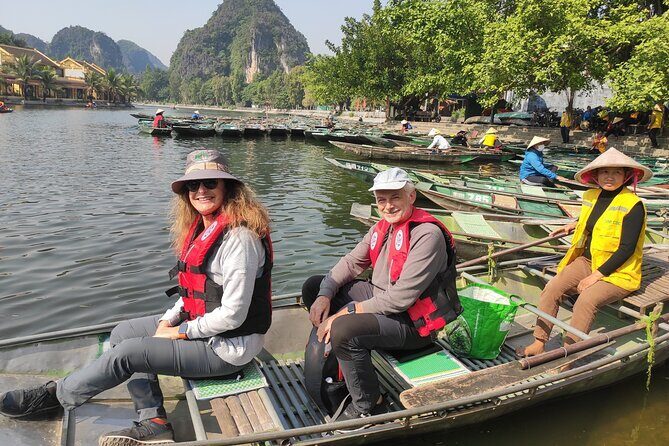 From Hanoi : Group of 9 Guided Tour Mua Cave Tam Coc Hoa Lu - The Itinerary in Detail: What You Can Expect