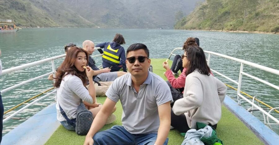 From Hanoi: Ha Giang Loop 3 - Day Easy Rider Mortorbike Tour - Day 2: Ma Pi Leng Pass and Nho Que River