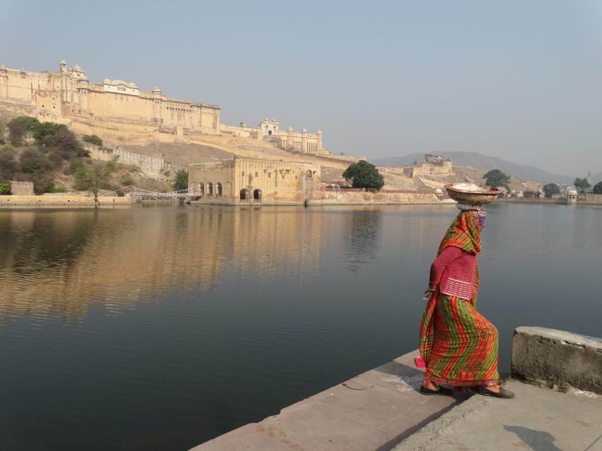 From Jaipur: Private Amber Fort, Jal Mahal and More Car Tour - Transport and Group Size