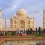From Jaipur: Taj Mahal & Agra Private Day Trip with Transfer - What to Expect on the Tour
