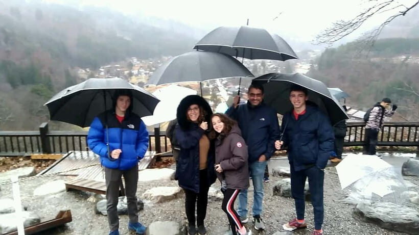 From Kanazawa: Shirakawago Tour with Guide & Transportation - The Itinerary Breakdown