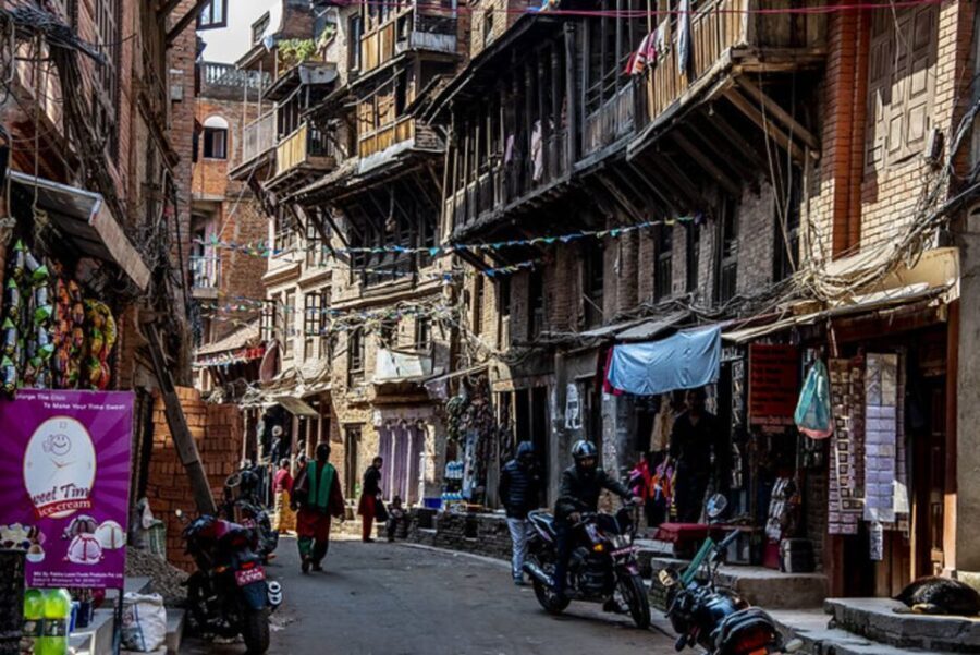 From Kathmandu: Half-Day Guided Tour of Bhaktapur - The Itinerary in Detail