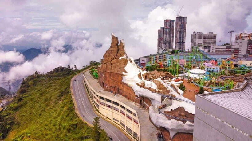 From Kuala Lumpur: Genting Highlands Day Tour & Gondola Ride - The Experience from the Reviews