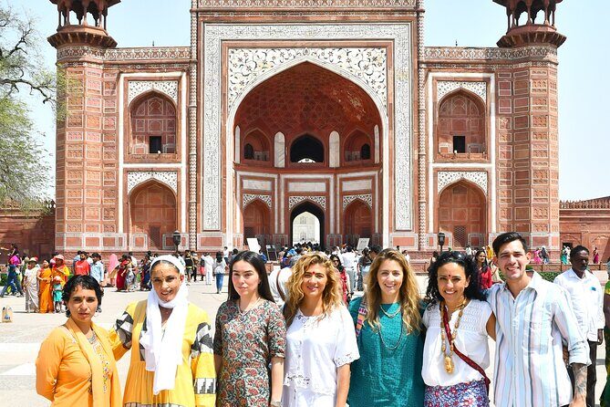 From New Delhi - Taj Mahal And Bay Taj Private Tour By Car - Detailed Breakdown of the Itinerary