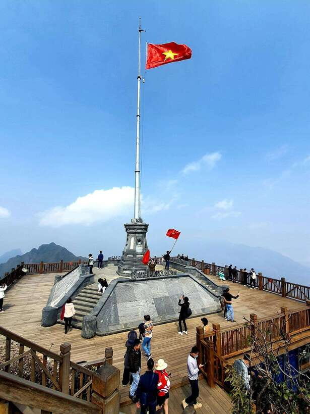 From Sapa:Cable Car Ticket To Fansipan Legend & Car Transfer - Detailed Breakdown of the Experience