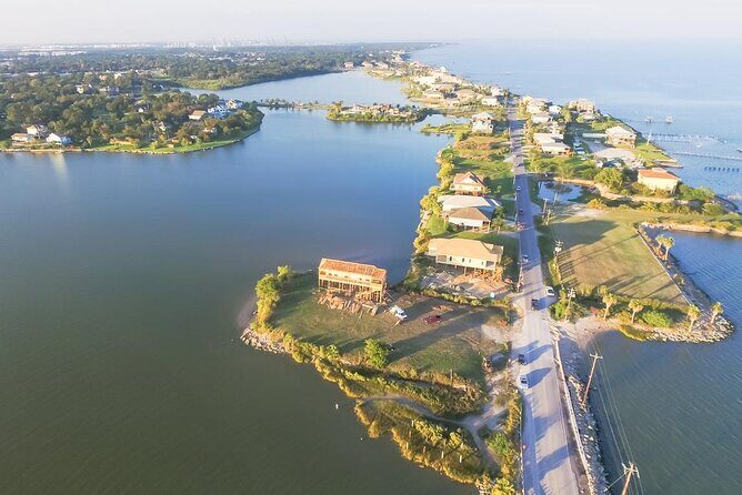 From Seattle to Seabrook Washington Private Tour - Four hours in Seabrook: a purpose-built coastal town