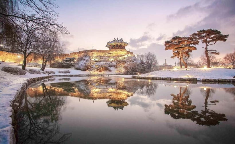 From Seoul: Suwon Hwaseong and Deogyusan Winter Tour - Discovering Suwon Hwaseong