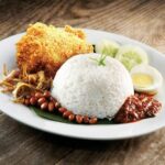 From Singapore: Malacca guided day tour (via drive-thru border) - Cultural and Religious Sites