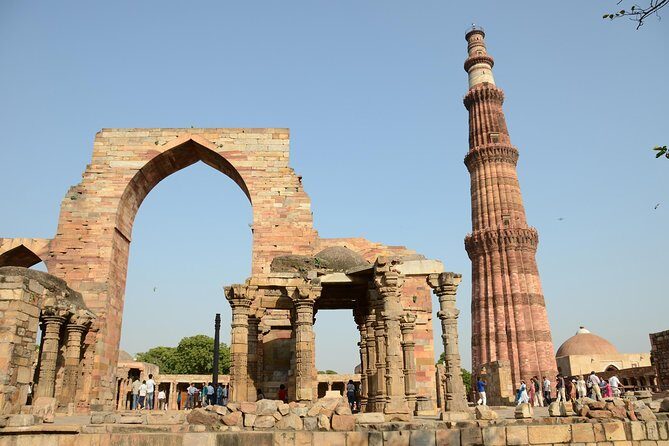 Full Day Delhi Tour - Stop 2: Qutub Minar
