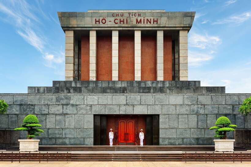 Full-Day Hanoi City Tour With Cyclo Ride in the Old Quarter - A Detailed Breakdown of the Day