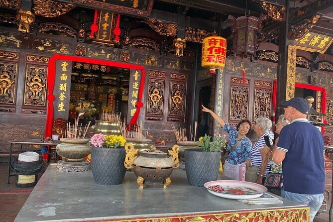 Full-Day Heritage Tour of Melaka from Kuala Lumpur - The Transport and Practicalities