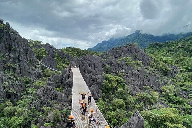 Full Day in The Rock Viewpoint with Lunch - The Sum Up