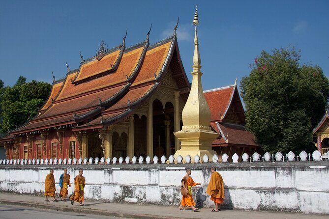 Full-Day Luang Prabang Highlights Tour Including Kuangsi Waterfall - What the Tour Includes and What to Keep in Mind
