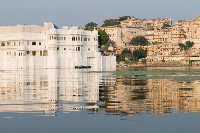Full-Day Private City Tour of Udaipur Including Boat Ride in Lake Pichola - Is This Tour Worth the Price?
