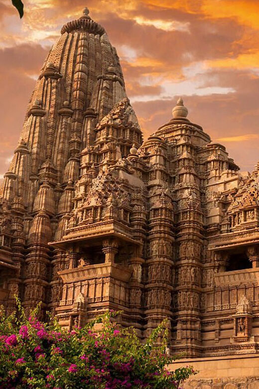 Full-Day Private Guided Temple Tour in Khajuraho - Detailed Breakdown of the Itinerary