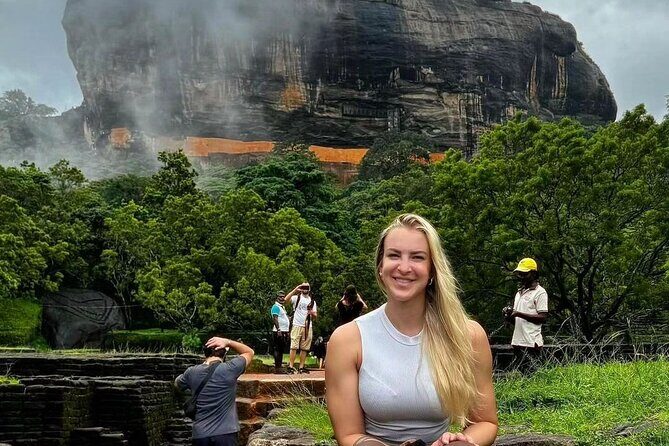 Full Day Private Tour to Sigiriya and Dambulla - The Itinerary in Detail