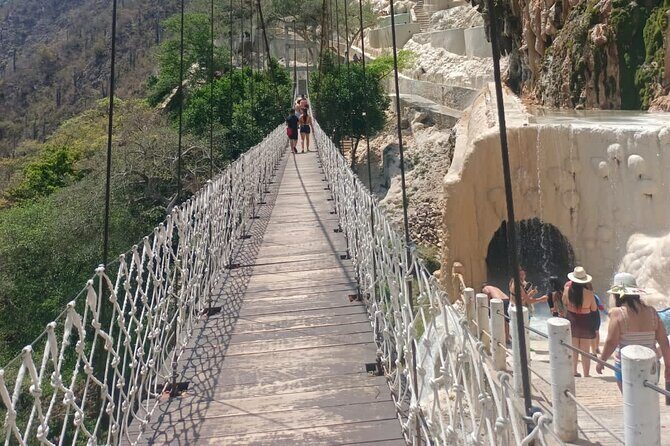 Full Day Private Tour to Tolantongo Caves from CDMX - What the Experience Feels Like