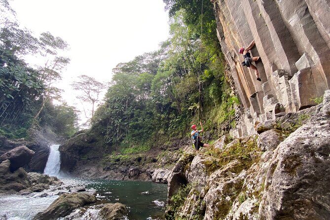Full Day Private Waterfall Rappelling Adventure - How Does the Day Unfold?