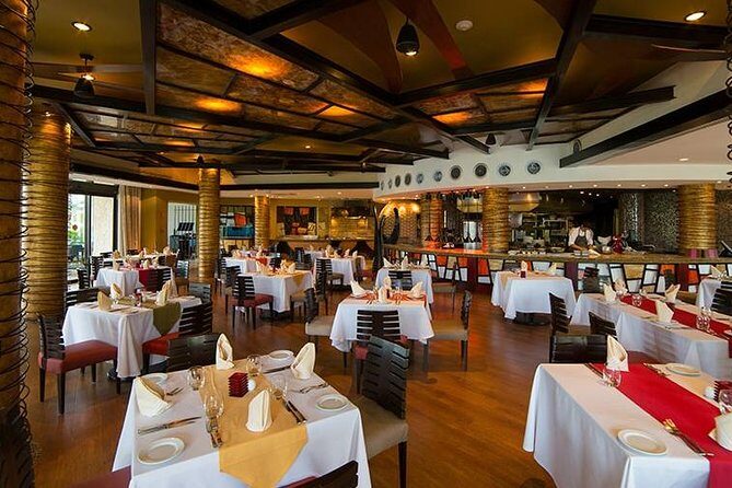 Full day Taj Mahal, Agra Fort, Fatehpur Sikri By Car From Agra - Exploring the Taj Mahal