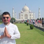 Full day Taj mahal & Red fort tour by Gatimaan Train from Delhi - Exploring Agra Fort