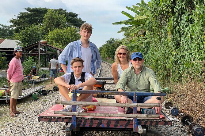 Full day tour by bicycle & tuk tuk,bamboo train,bat cave,villages - Who Should Consider This Tour?